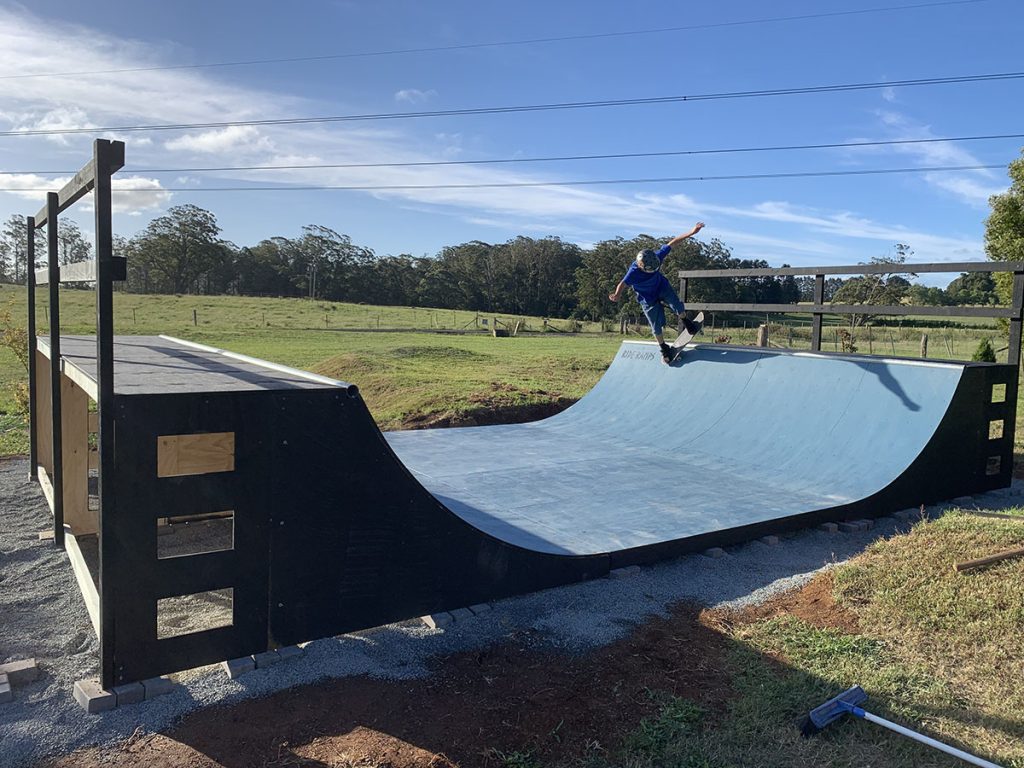 3.5ft Mini Ramp (105cm high) – Modular Kit – $5,590-$11,180 – Ride Ramps